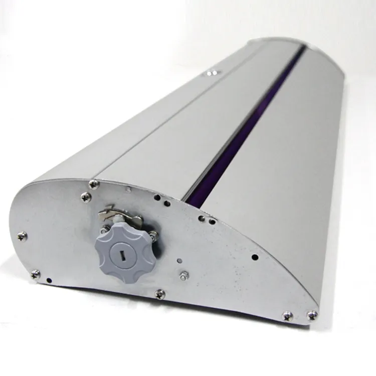 Hot Selling High Quality Foldable Deluxe Retractable Aluminum Roll ...